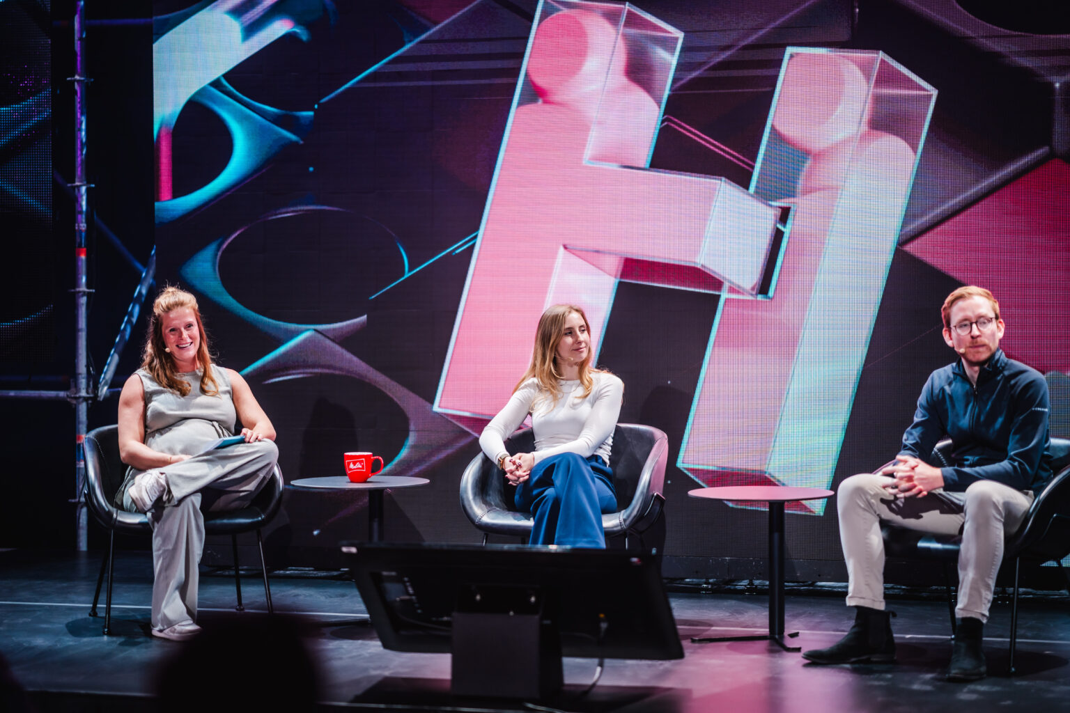 Chancen hebeln mit EdTech: Wie Bildungstechnologien das Fundament der Zukunft legen - Hinterland ...